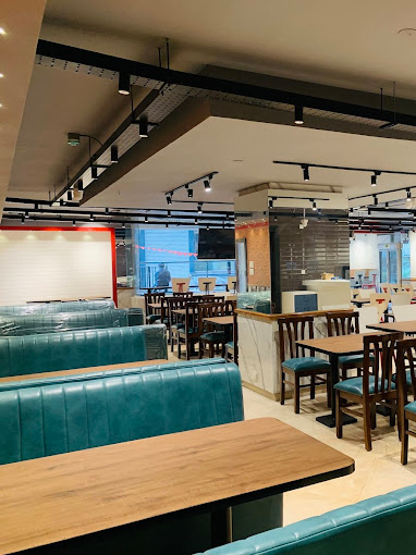 A world of flavors on your plate | 7 Sprinkles Cafe